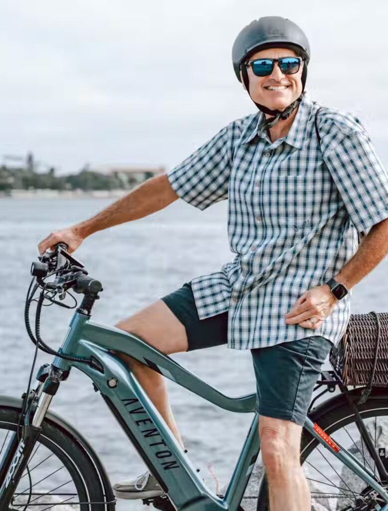 AVENTON - Level.2 Commuter Ebike - Flash E-Bikes